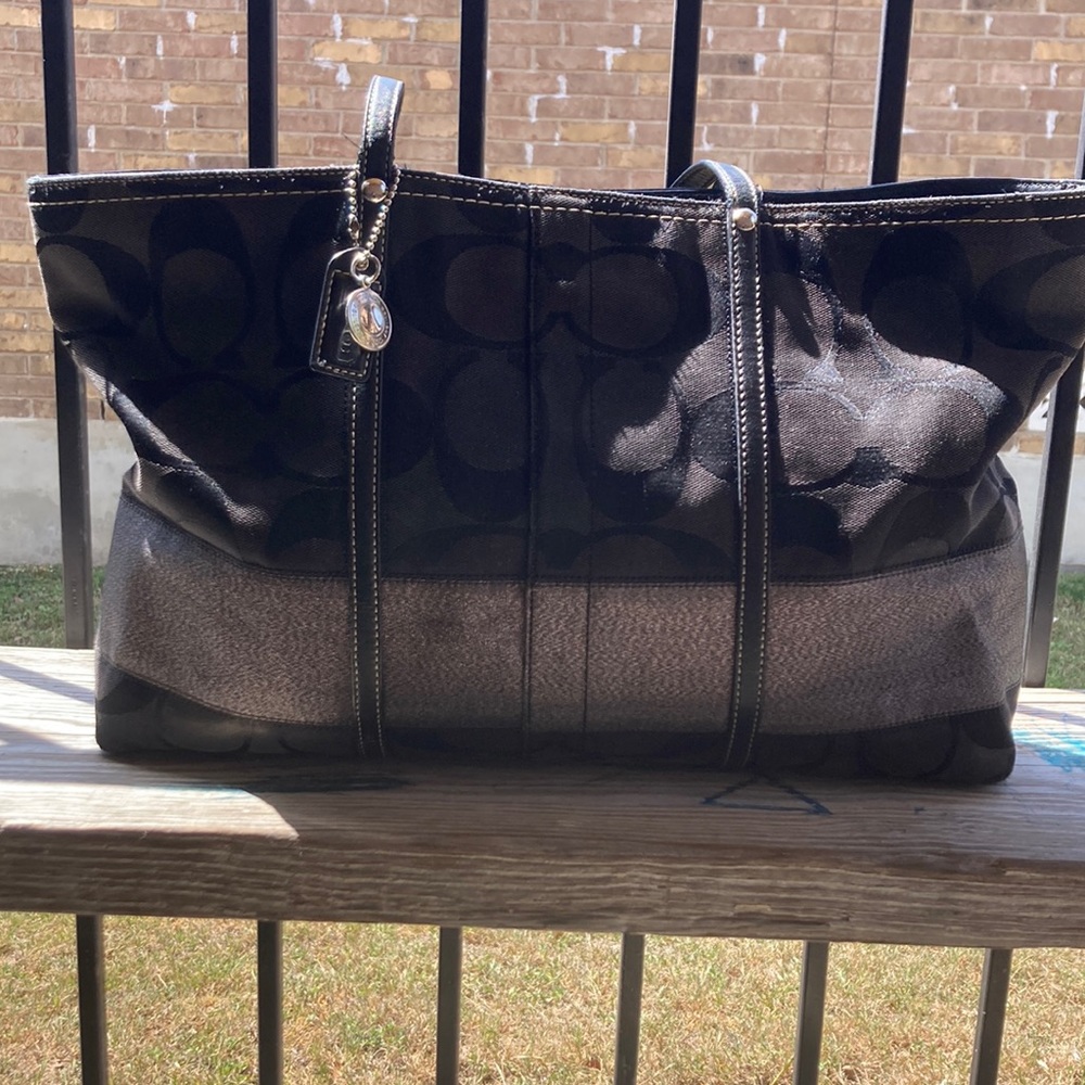 Authentic Coach Bag - Gem